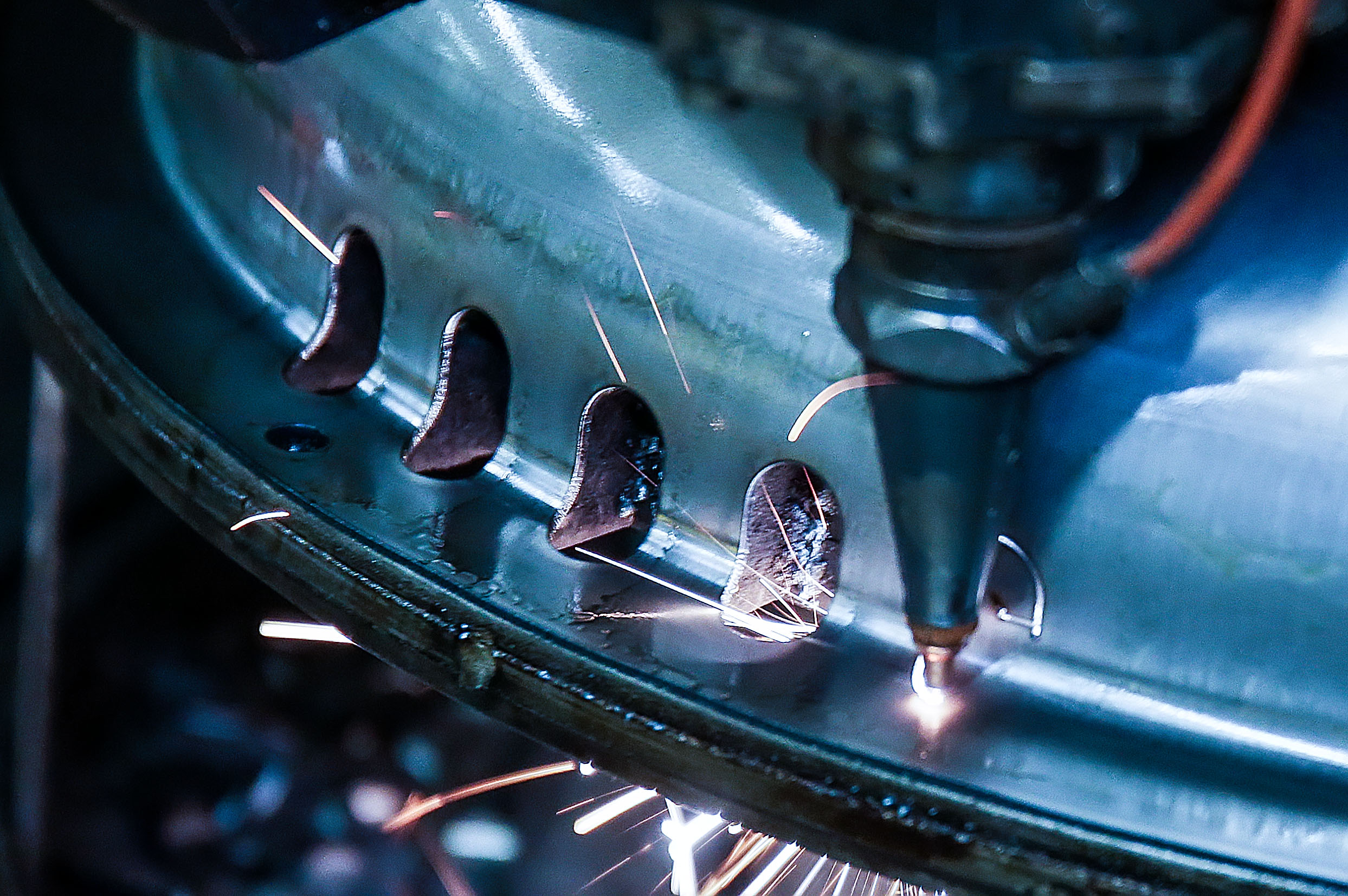 Metall- und Elektro-Industrie hat wieder mehr als vier Millionen ...